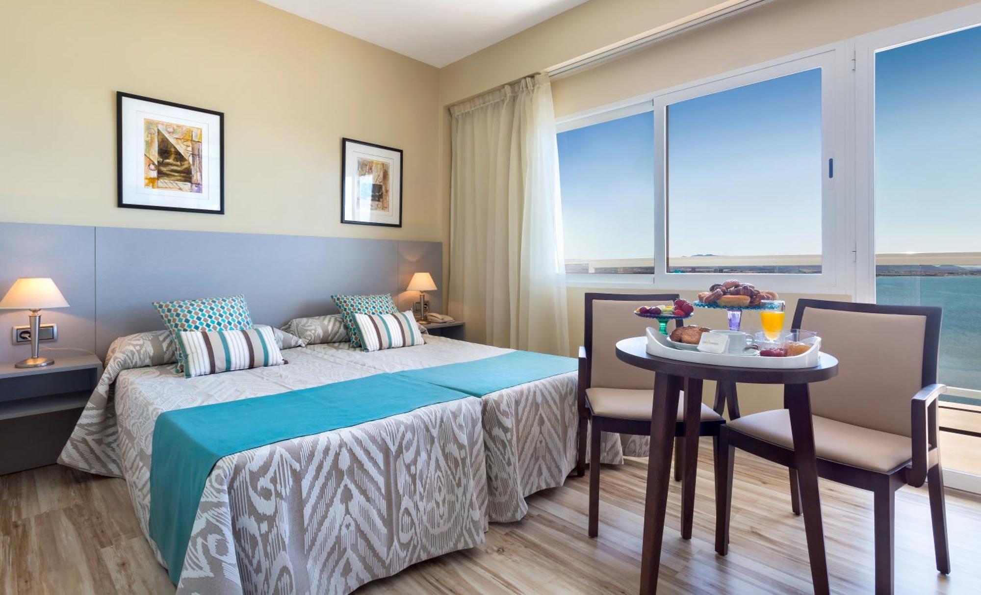 Hotel Izan Cavanna La Manga del Mar Menor, España - reserva ahora, 2025 ...